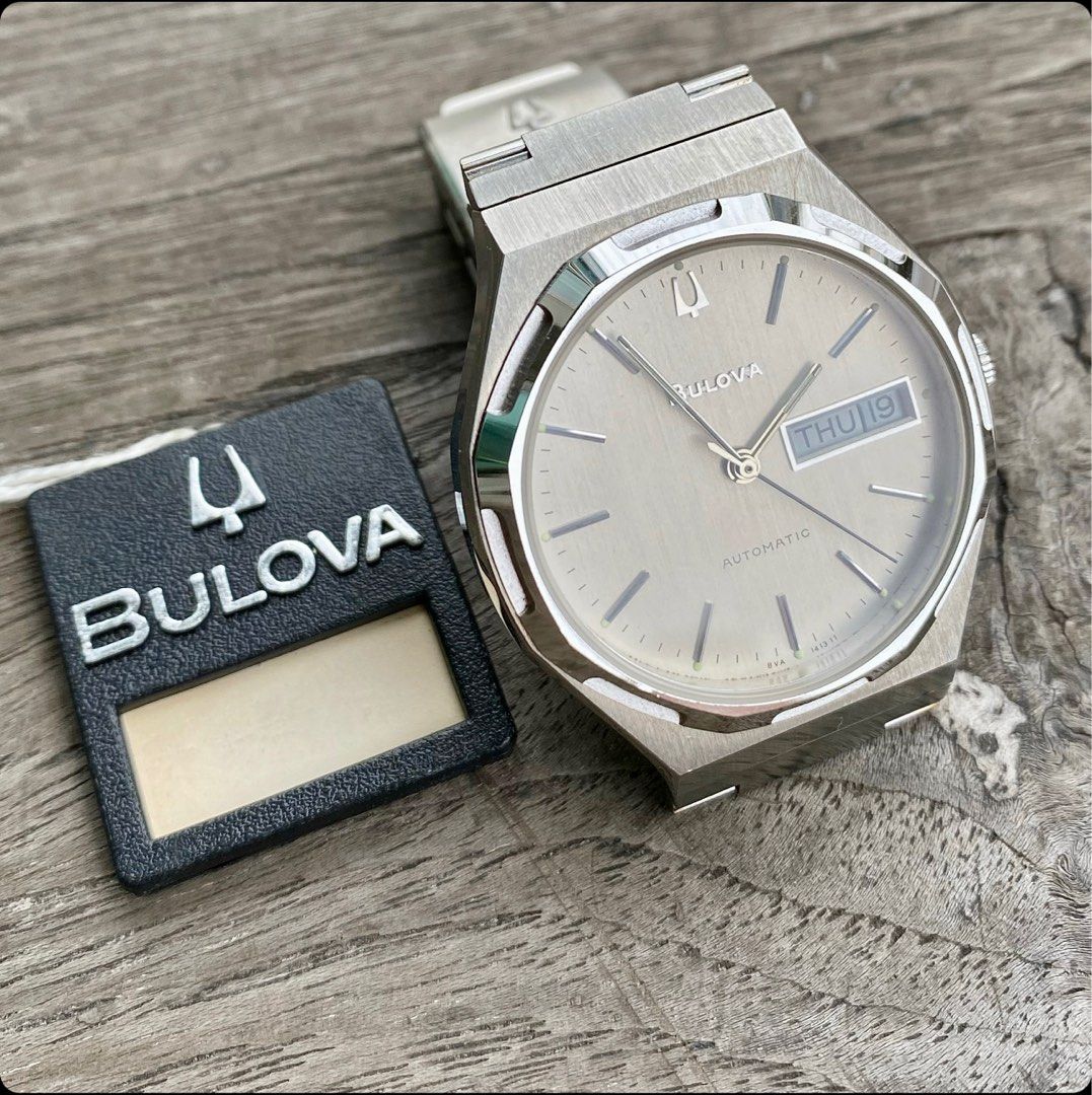 (NOS New Old Stock/Stickered case back/Hang tag) vintage Bulova VC 222 ...