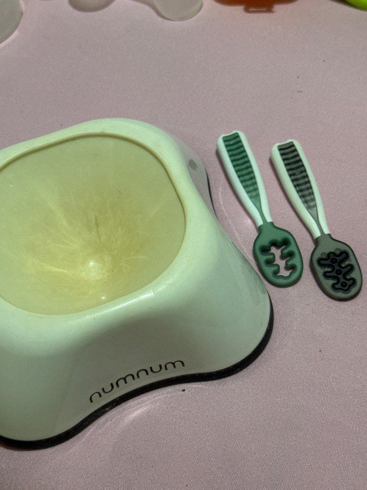 NumNum Baby Self-Feeding Starter Kit (Beginner Bowl & GOOtensil set ...