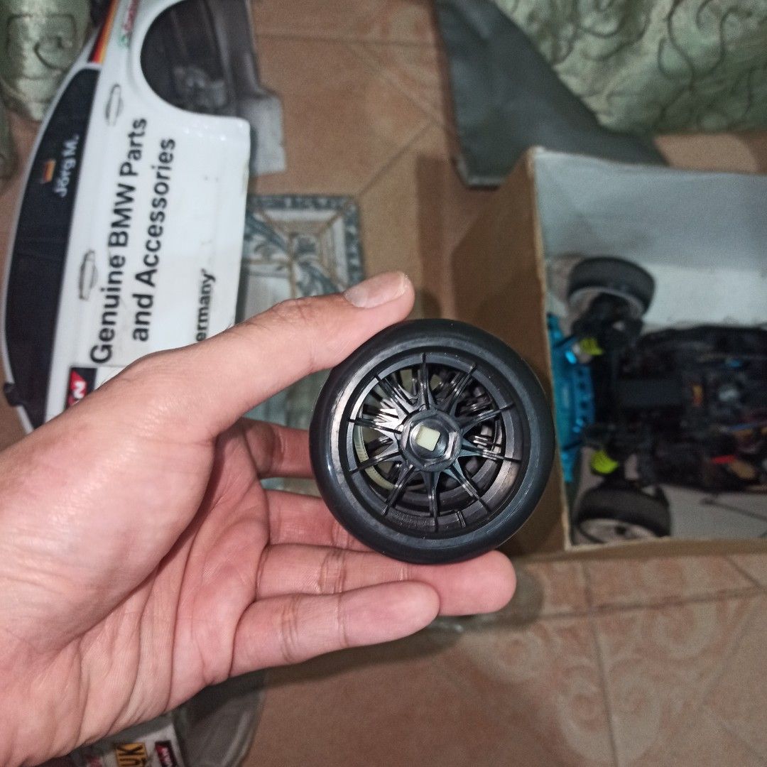 OTA-R31 Chassis with spares, Hobbies & Toys, Toys & Games on Carousell