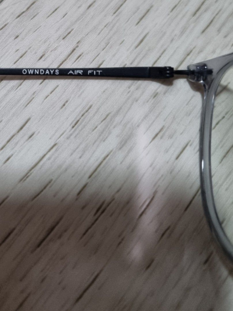 Owndays air fit frame, Men's Fashion, Watches & Accessories, Sunglasses & Eyewear on Carousell