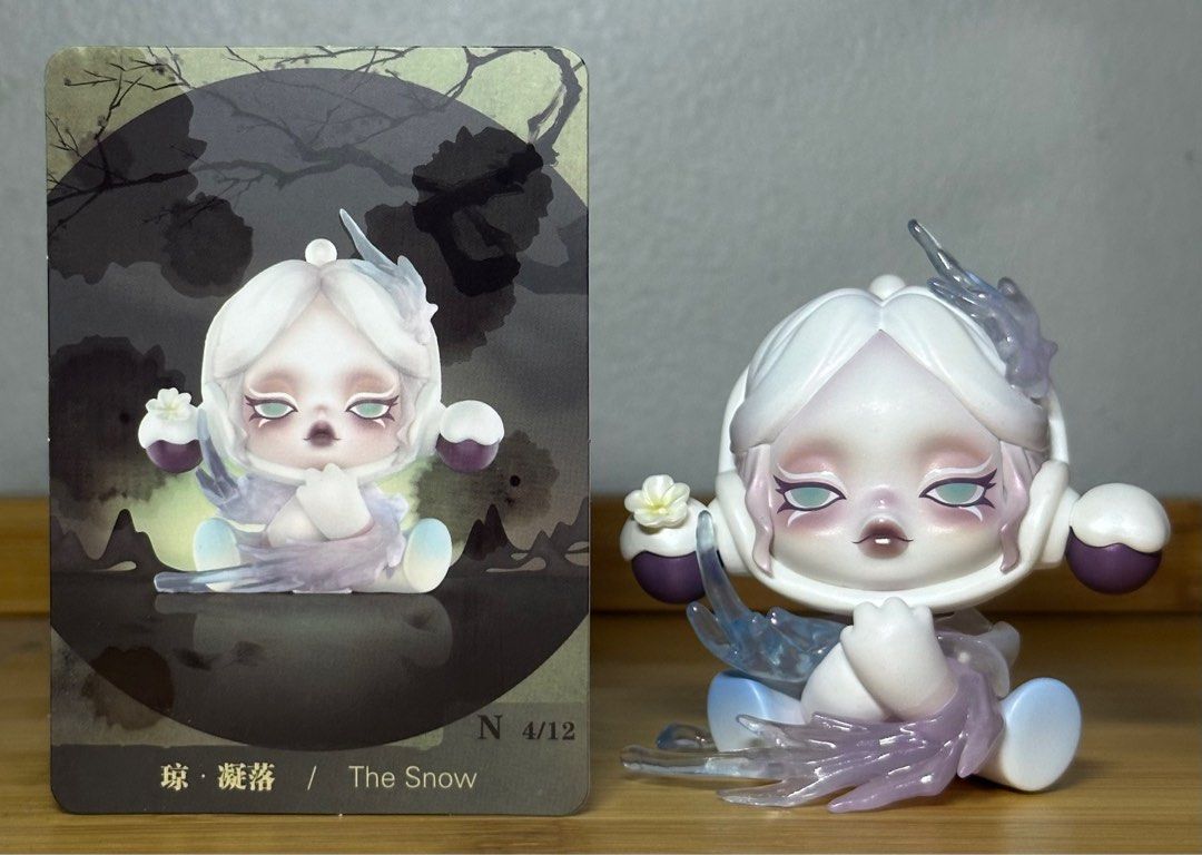 Pop Mart Skullpanda Ink Plum Blossom - The Snow, Hobbies & Toys, Toys ...