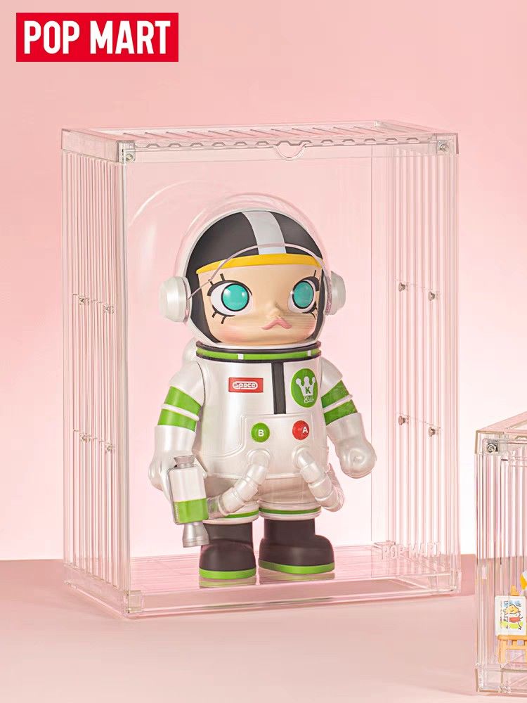 [POPMART] POPMART OFFICIAL 400% DISPLAY CASE 28.3cmx17cmx37.6cm ...