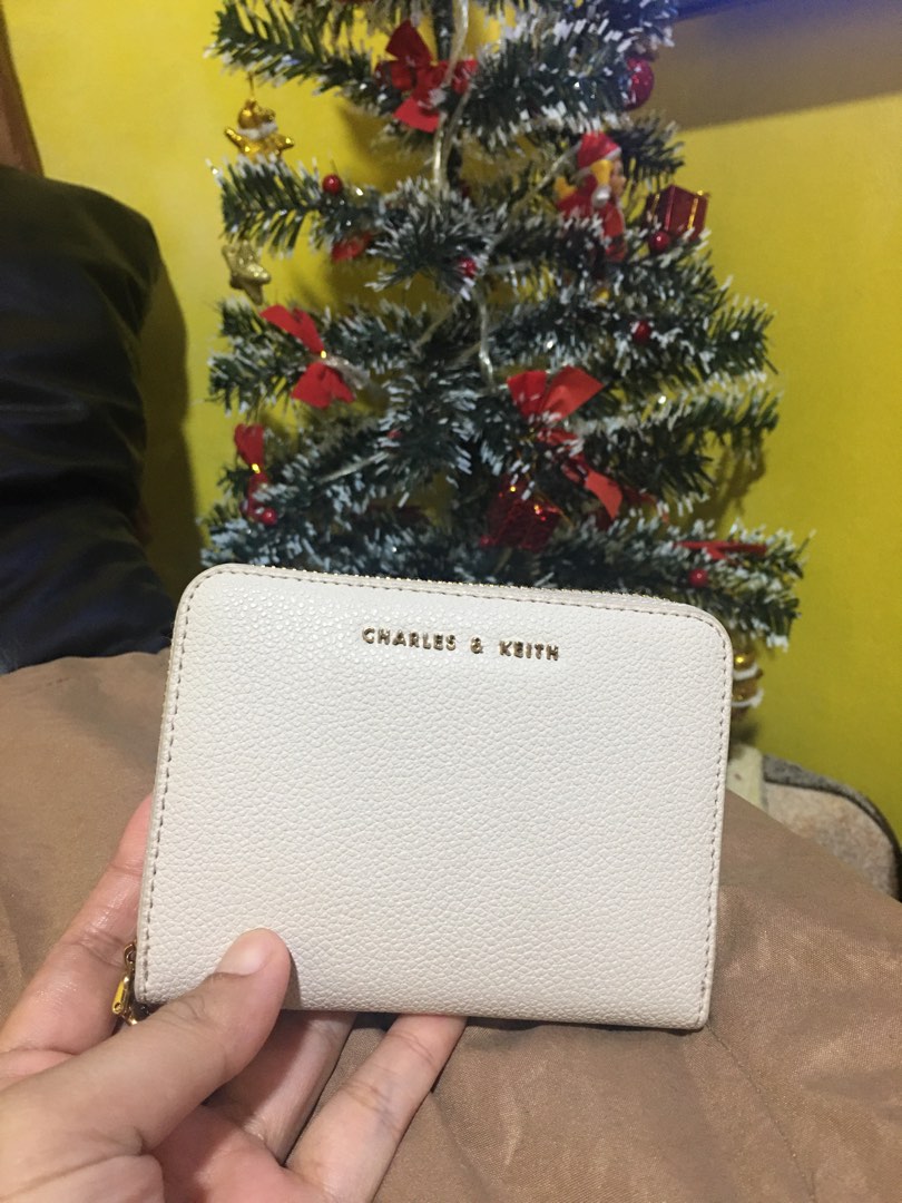 Preloved Original Charles and Keith Zip Wallet, Women's Fashion, Bags ...