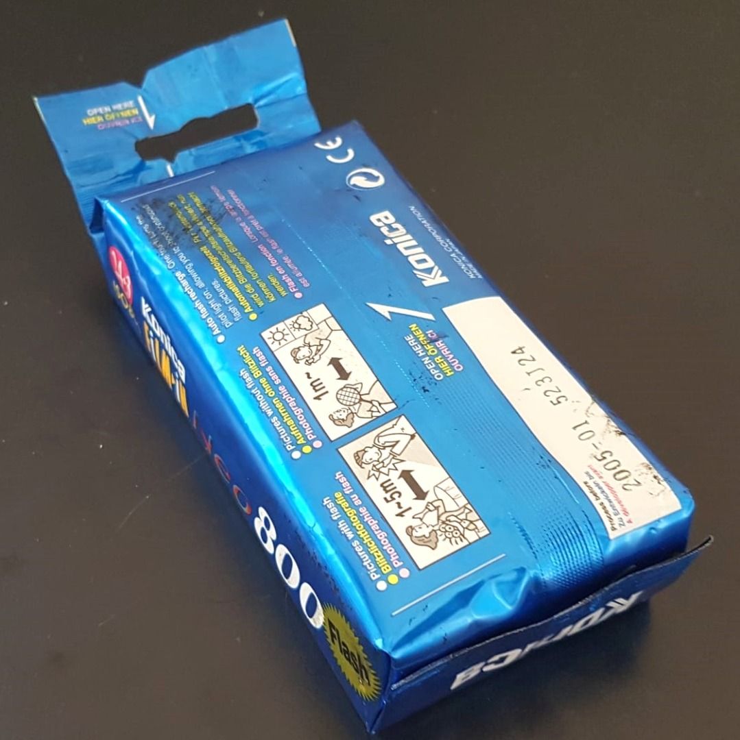 Rare Gadget, Konica Film In Neo 800 Flash Camera, the Torikkiri MiNi ...