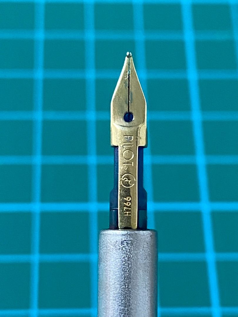 Rare Pilot Capless Short 1965 Model Fountain Pen, Hobbies & Toys ...