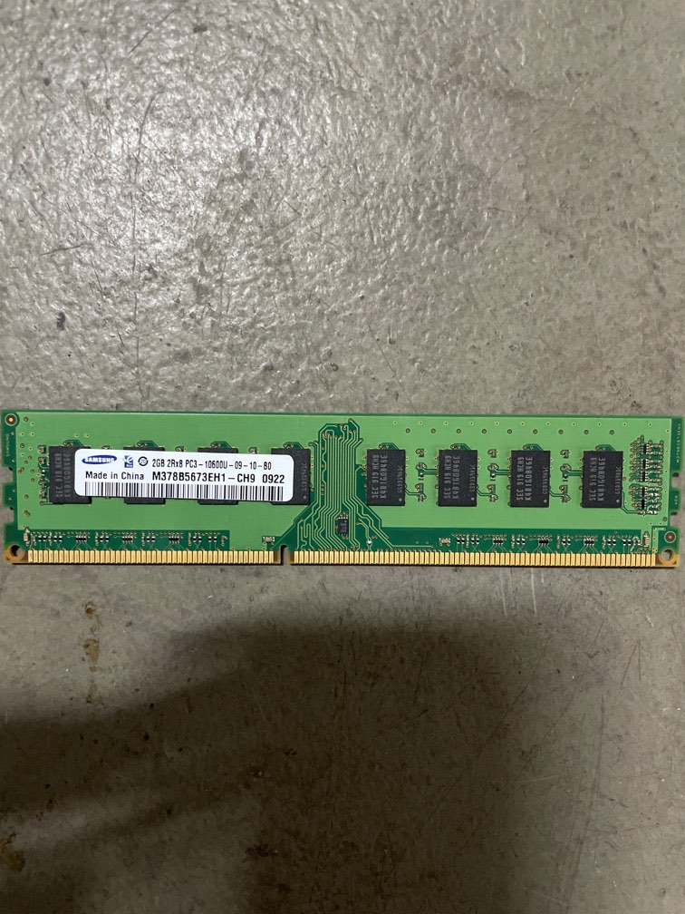 Samsung 2GB 2Rx8 PC3-10600U RAM, Computers & Tech, Desktops on Carousell