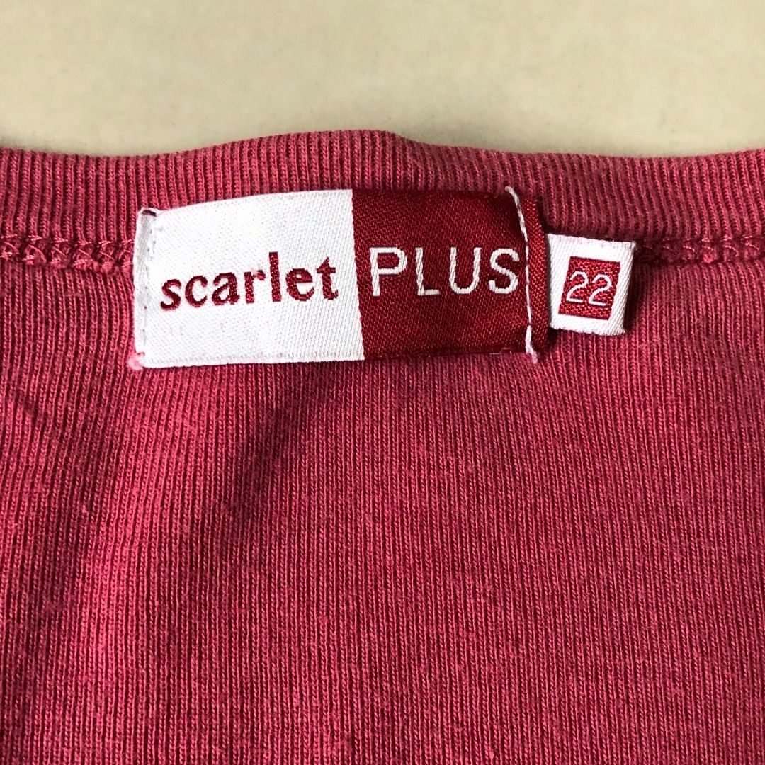 Scarlet Plus Cardigan, Women's Fashion, Coats, Jackets and Outerwear on Carousell