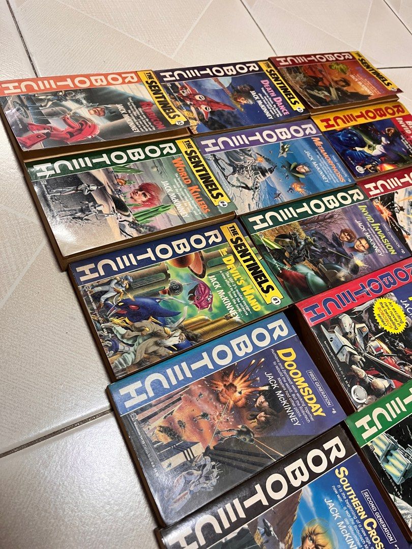 Set of 21 Robotech Books, Hobbies & Toys, Books & Magazines, Fiction ...