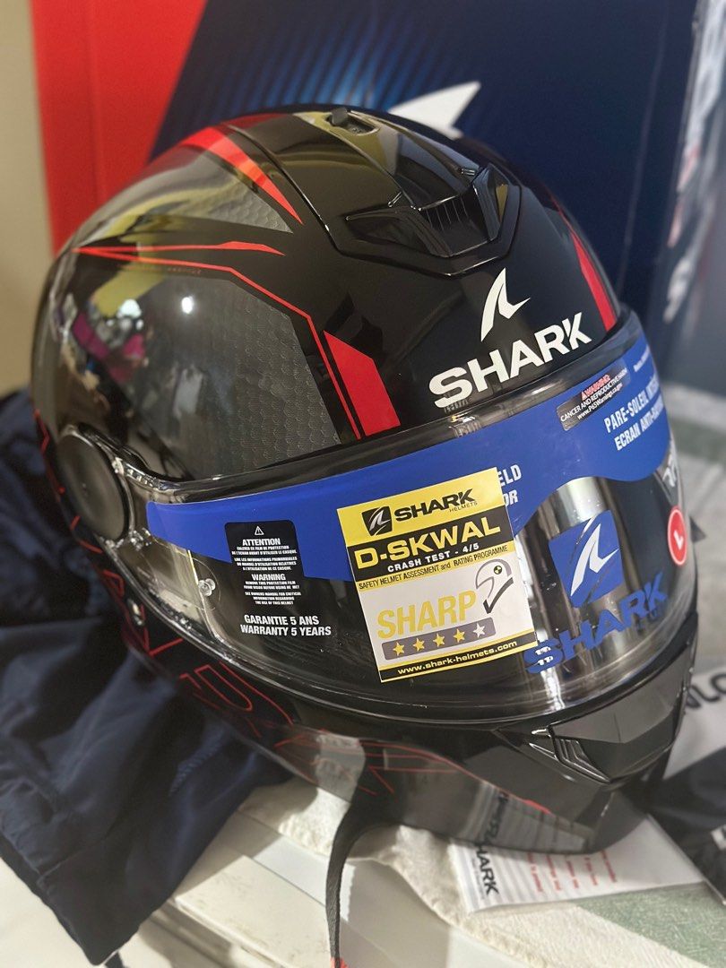 SHARK FULL FACE HELMET, Motorcycles, Motorcycle Apparel on Carousell