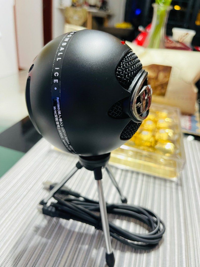 Blue Snowball Ice Microphone, Audio, Microphones on Carousell