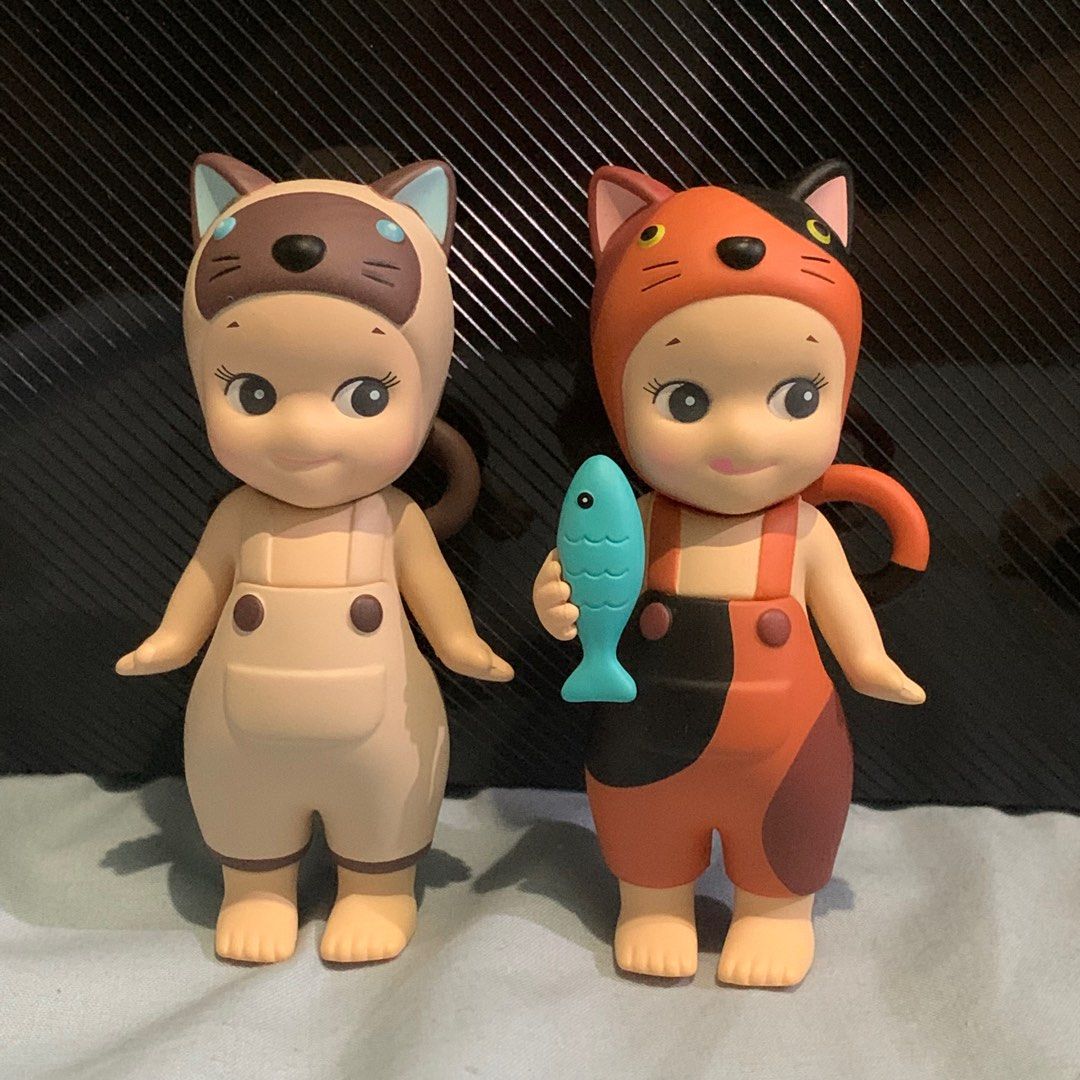 sonny angel cat life siamese & brown and black, Hobbies & Toys, Toys ...