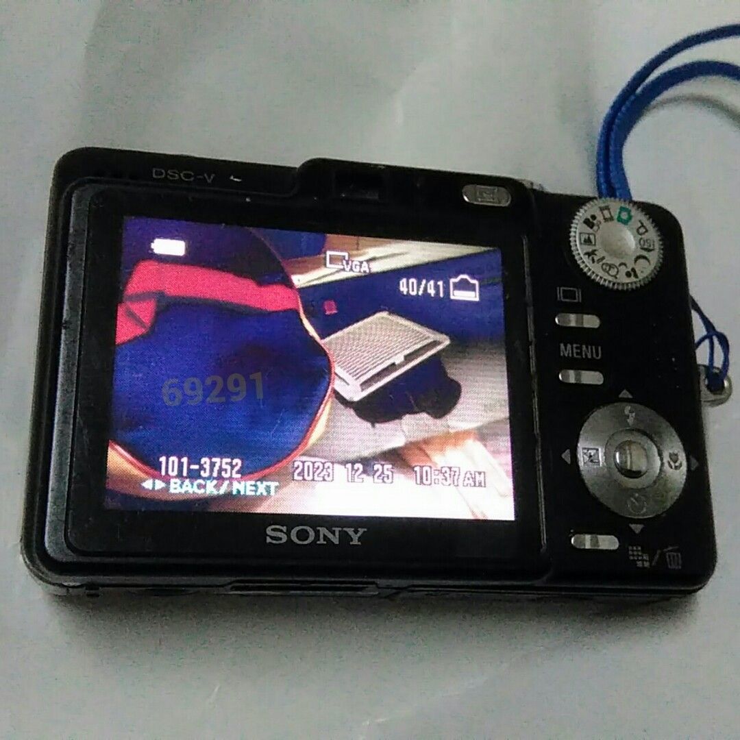 SONY數位相機~請看說明贈送全新電池，SONY，索尼，數位相機，相機，攝影機~SONY DSC-W50數位相機, 相機攝影, 相機在旋轉拍賣