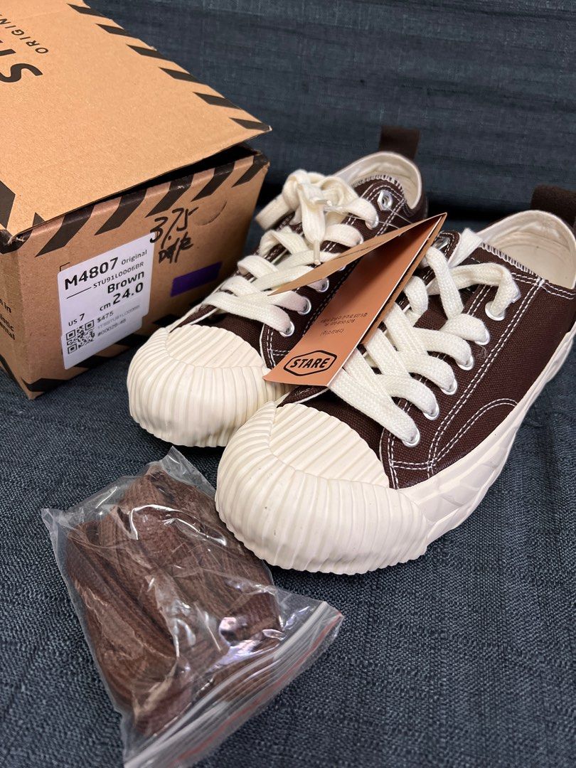 STARE SHOES, 女裝, 鞋, 波鞋 - Carousell