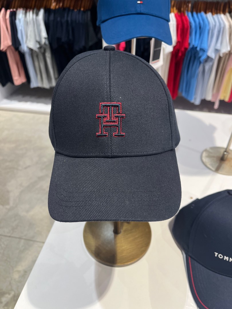 Tommy Hilfiger Cap, Men's Fashion, Watches & Accessories, Caps & Hats ...
