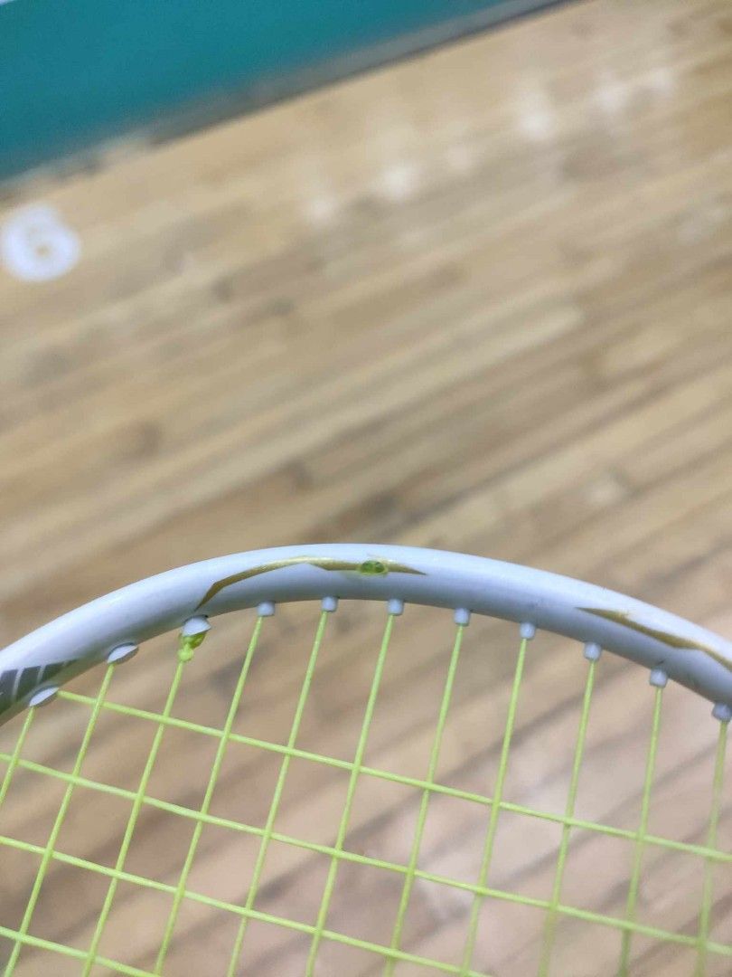 Victor thruster f claw, Sports Equipment, Sports & Games, Racket & Ball ...