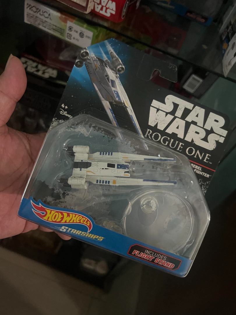 WTS U-Wing Hot Wheels, Hobbies & Toys, Toys & Games on Carousell