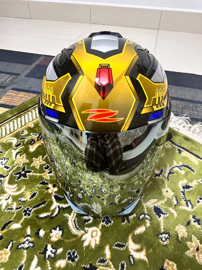 ZEUS HELMET ZS-613 GUNDAM EDITION Helmet for sale, Auto Accessories on ...