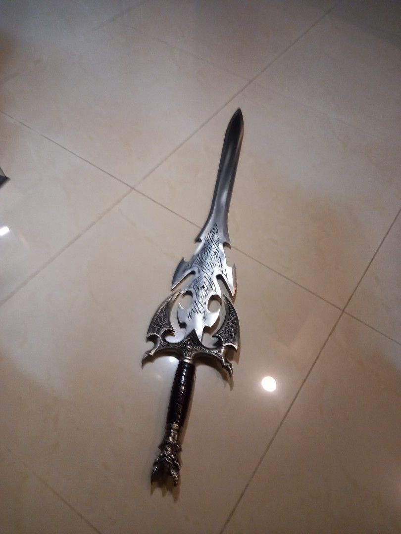 33 inch Fantasy cosplay display vintage sword, Hobbies & Toys ...