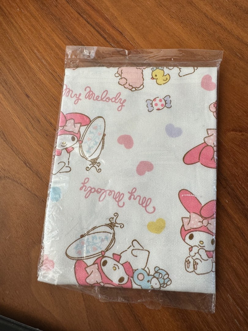 **全新** My Melody pattern 布, 興趣及遊戲, 收藏品及紀念品, 明星周邊 - Carousell