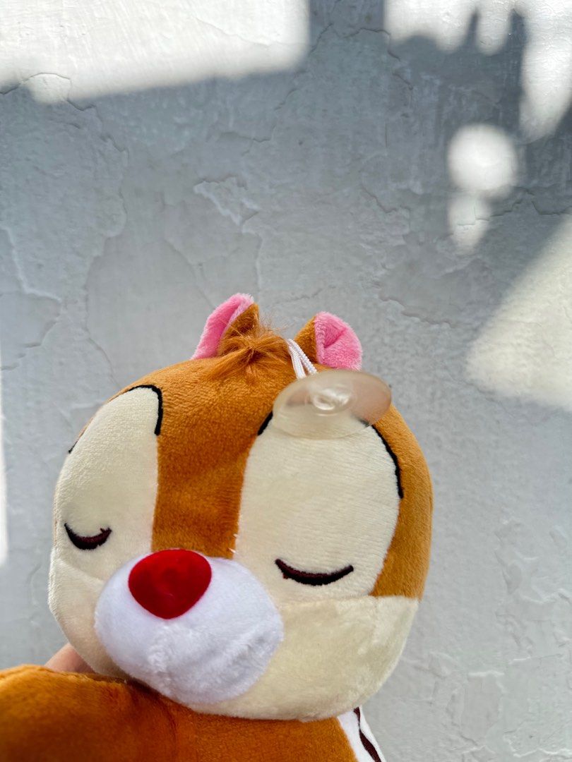 東京迪士尼正版 Tsum Tsum Chip ‘n’ Dale, 興趣及遊戲, 玩具 & 遊戲類 - Carousell