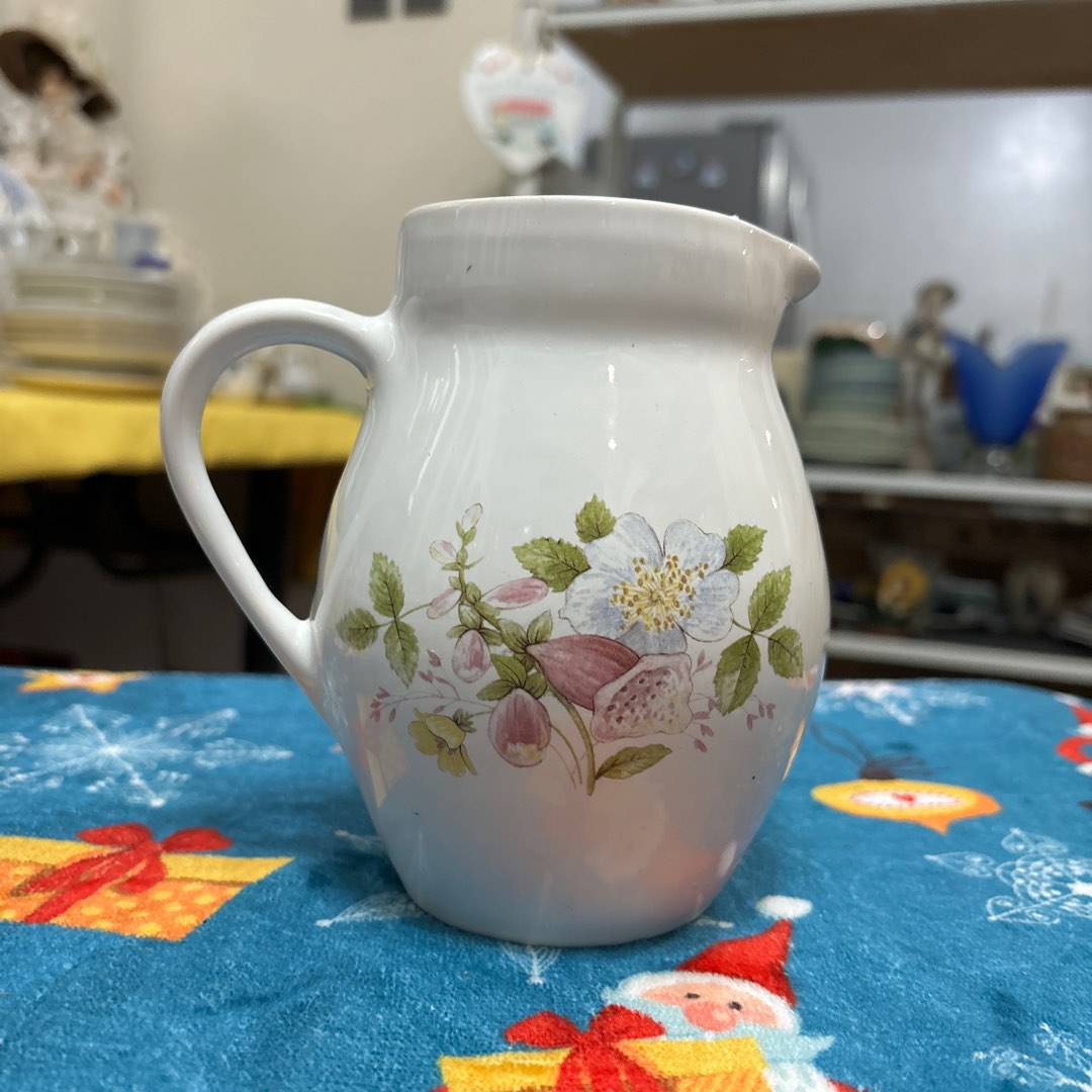 Brixham Pottery Ltd. Dawlish Floral Pattern Milk Jug, Furniture & Home ...