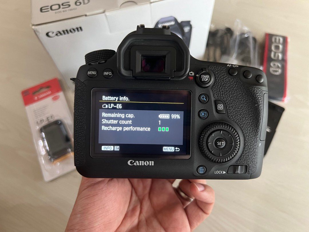 Canon EOS 6D body 50mm f1.4 40mm f2.8, Photography, Cameras on Carousell