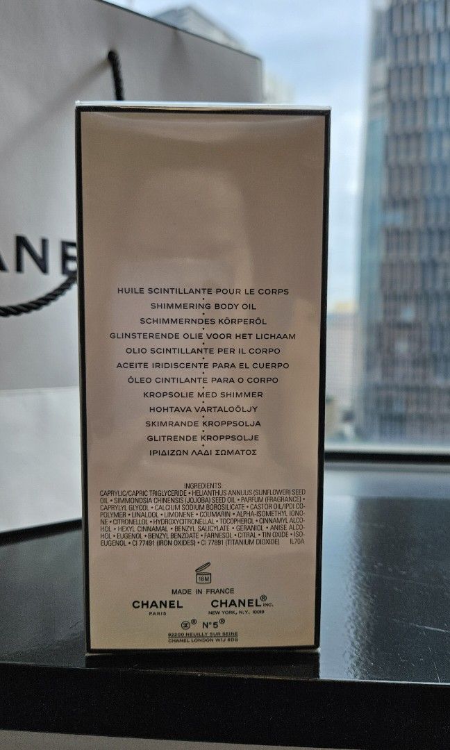 Chanel no.5 the gold body oil 250ml, Beauty & Personal Care, Fragrance ...