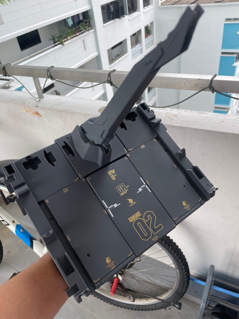 Commissioned build - Daban PG Banshee gundam - base, Hobbies & Toys ...