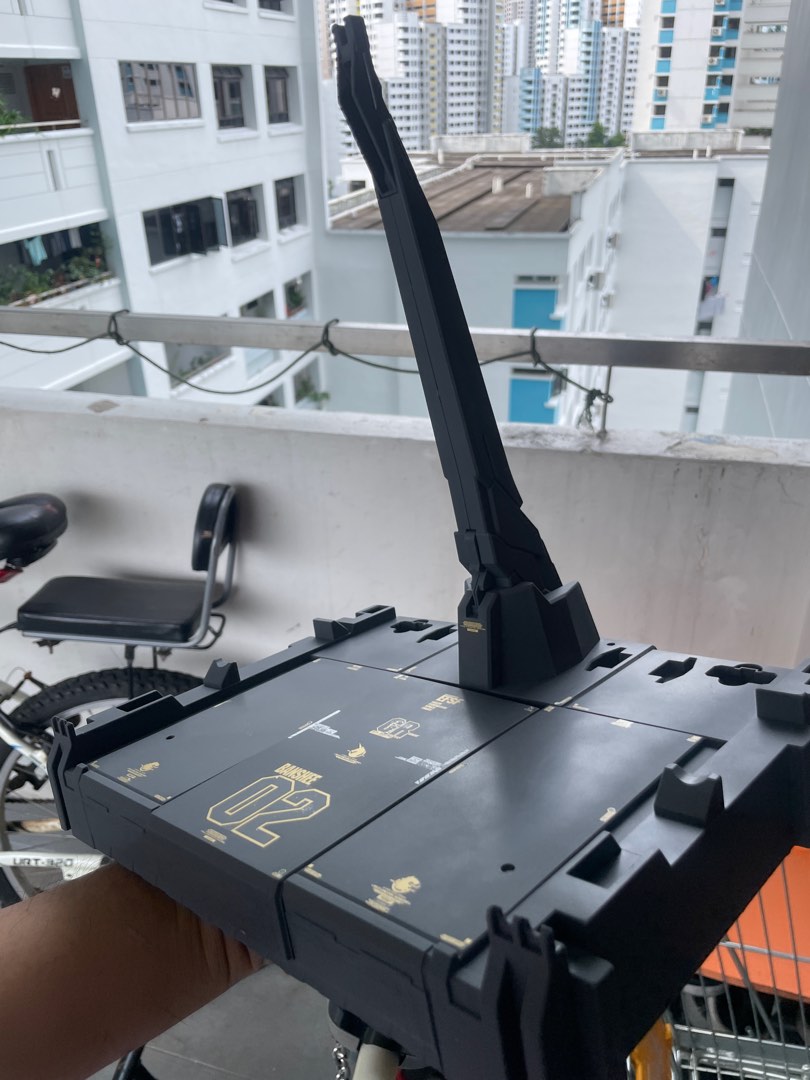 Commissioned build - Daban PG Banshee gundam - base, Hobbies & Toys ...