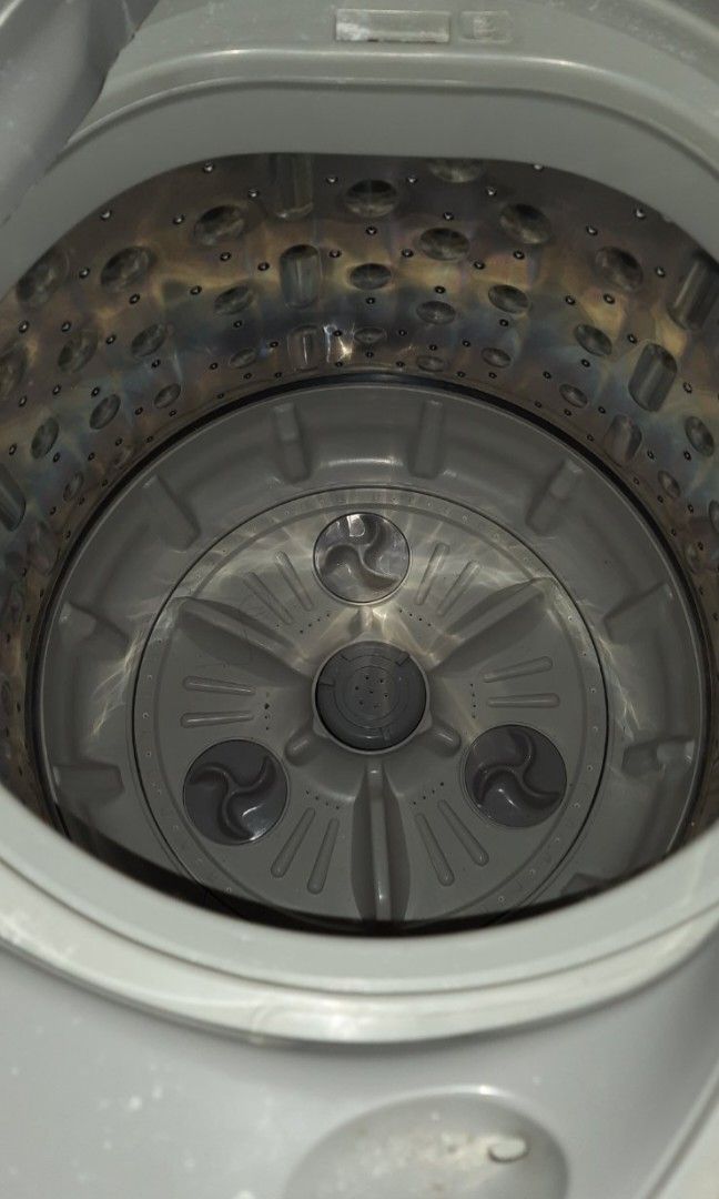 Defective LG 7.5KG Washing Machine, TV & Home Appliances, Washing ...