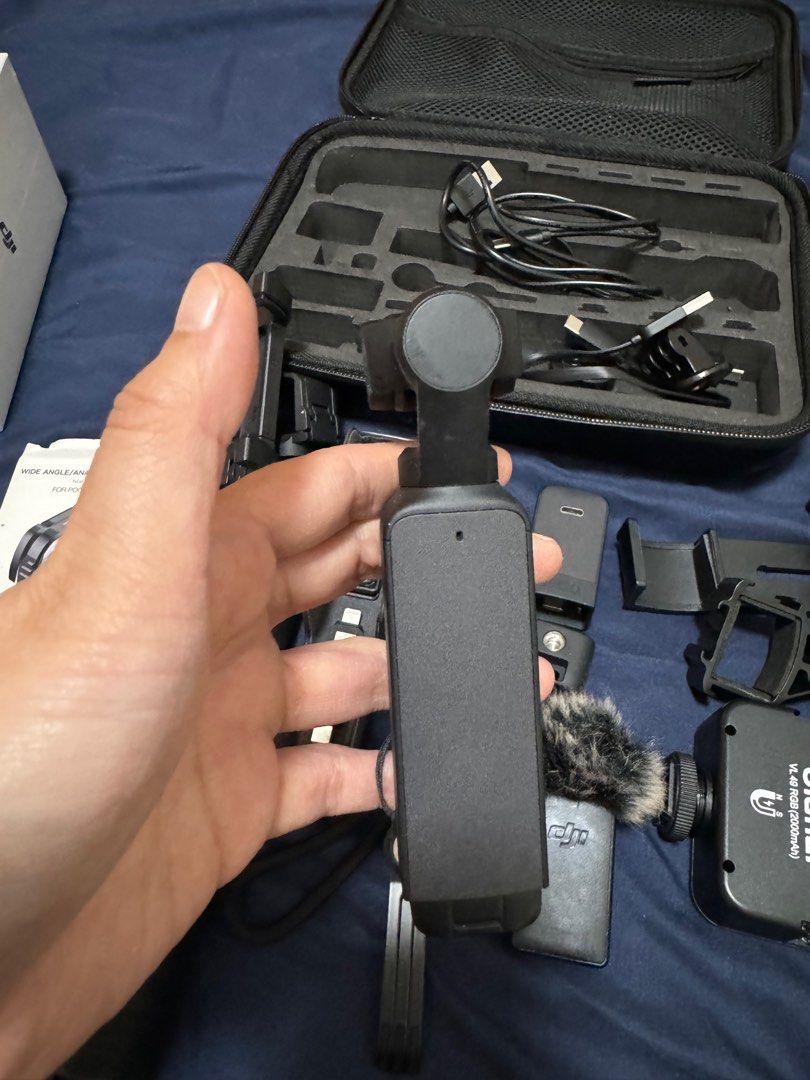 DJI POCKET 2 CREATOR COMBO! Complete set, Photography, Cameras on Carousell