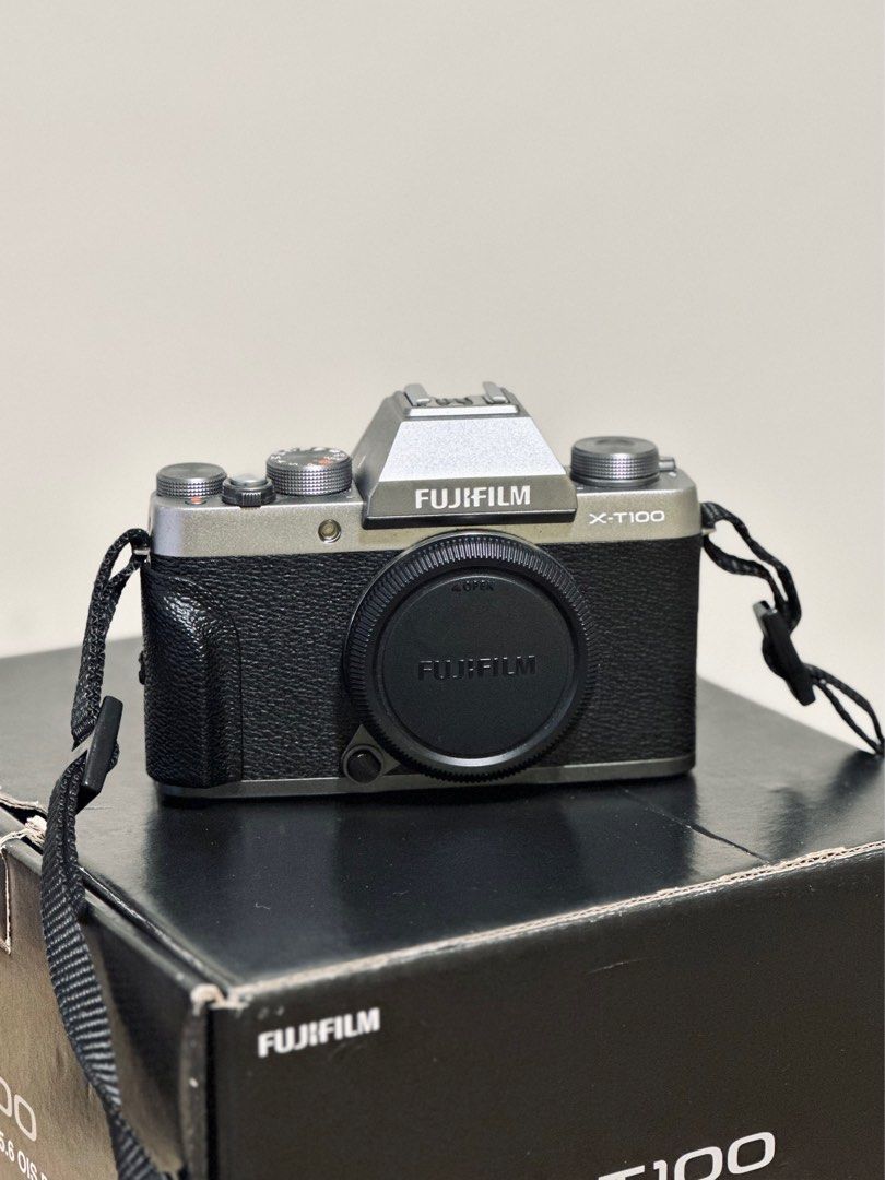 Fujifilm xt100, Photography, Cameras on Carousell