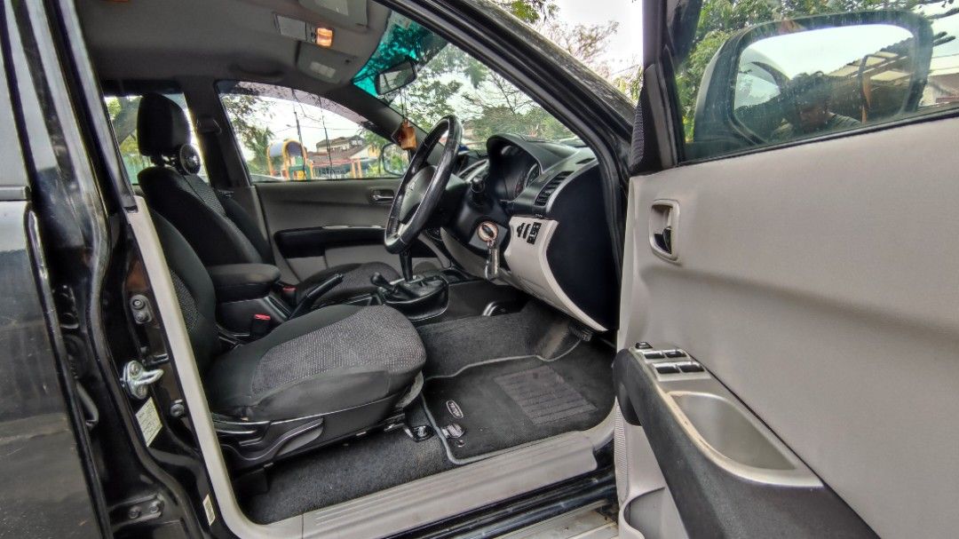 Fully Service by Mitsubishi Centre Triton L200 2.5 Auto 4WD Double Cab ...