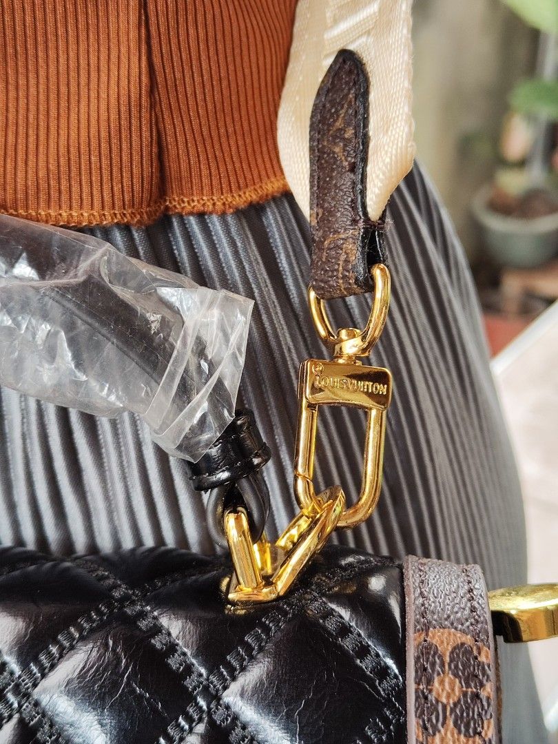 GENUINE LEATHER BNEW SUPER DUPER GANDA HAND/SLING BAG NAPAKA KAPAL ...