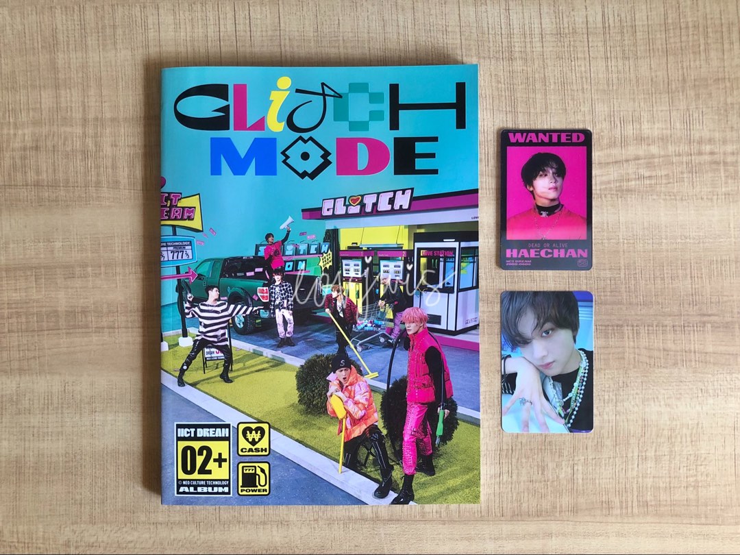 glitch mode album (glitch version), Hobbies & Toys, Memorabilia ...