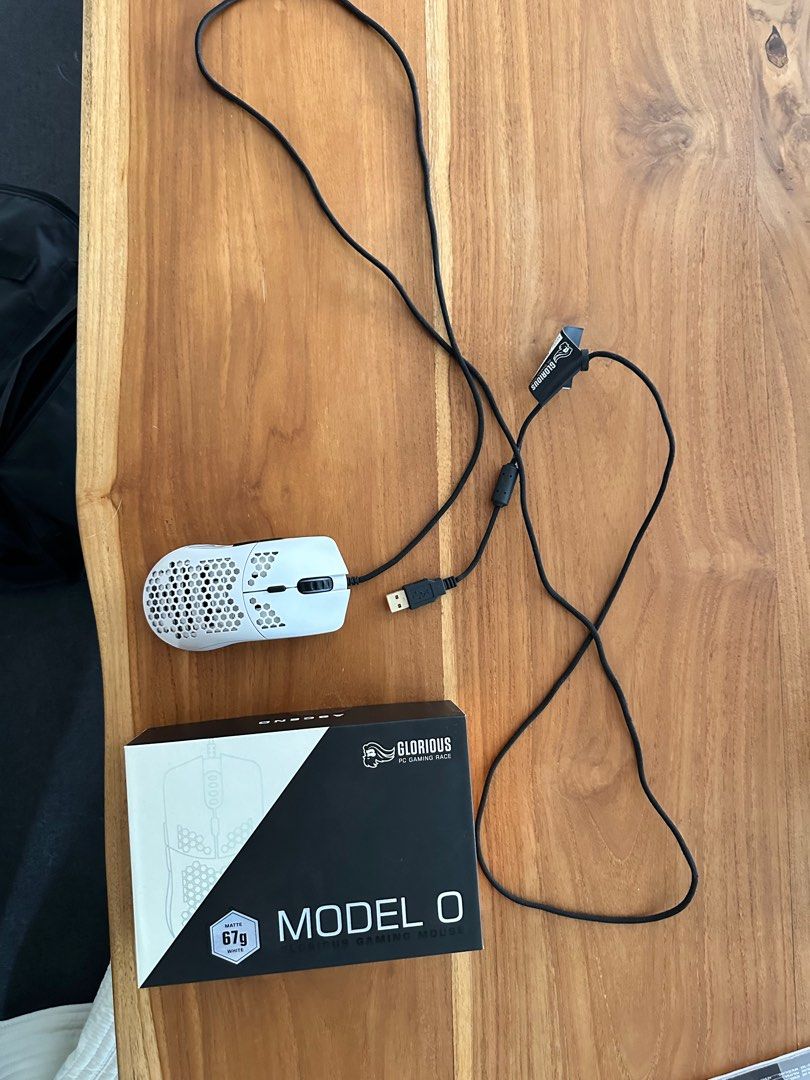 Glorious Model O Wired White, Computers & Tech, Parts & Accessories ...