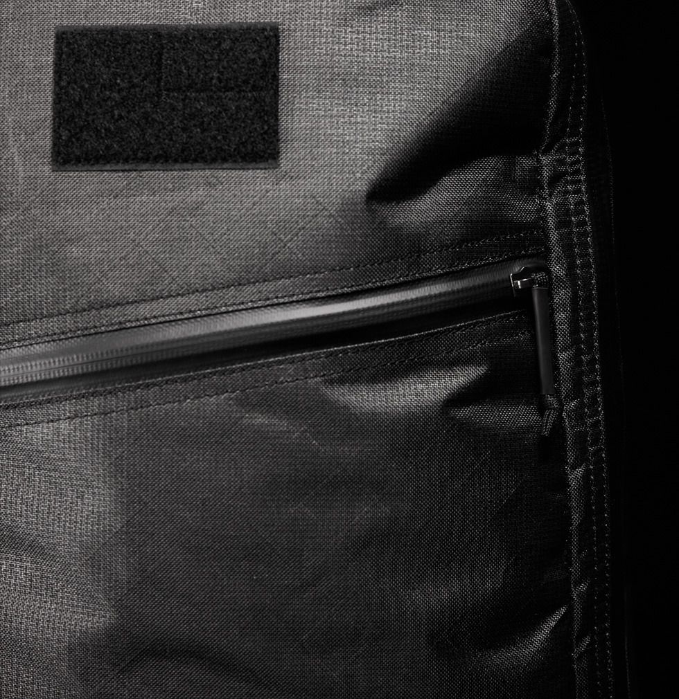 GR1 26L Goruck X Carryology Kaidan 3.0 Ultra Black, Men's Fashion, Bags ...