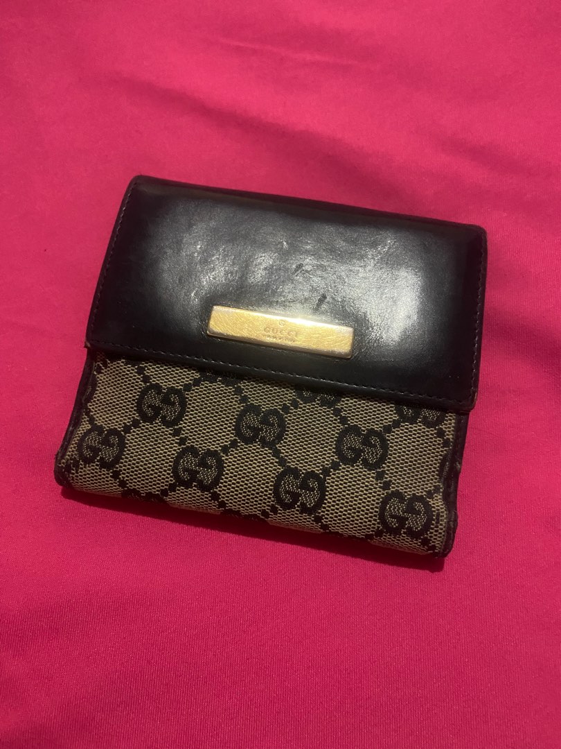 Gucci GG Canvas Bifold Wallet, Luxury, Bags & Wallets on Carousell
