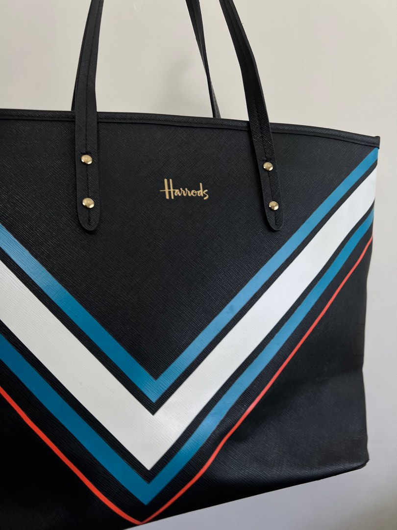 Harrods Shoulder Bag, Women's Fashion, Bags & Wallets, Shoulder Bags on ...