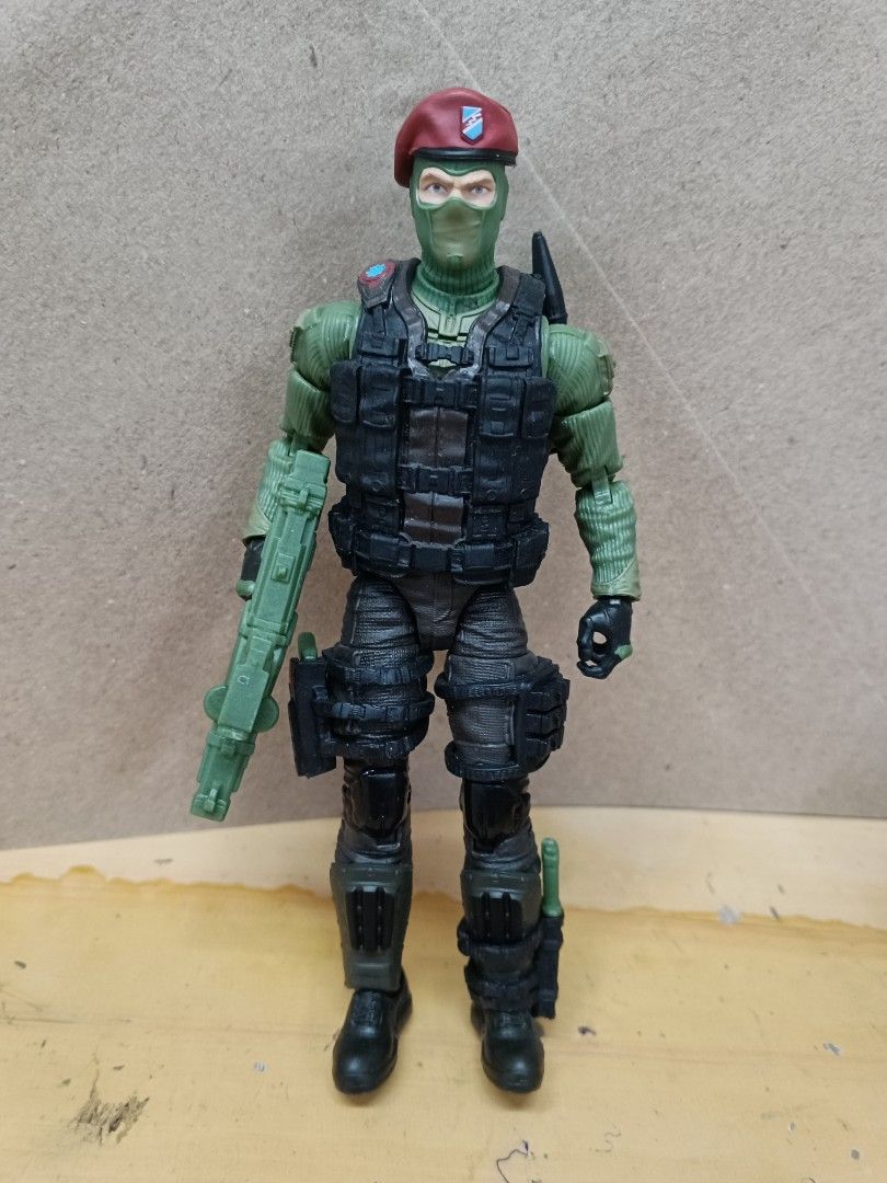 Hasbro G.I. Joe Classified Series Wayne "Beach Head" Sneeden Beachhead ...