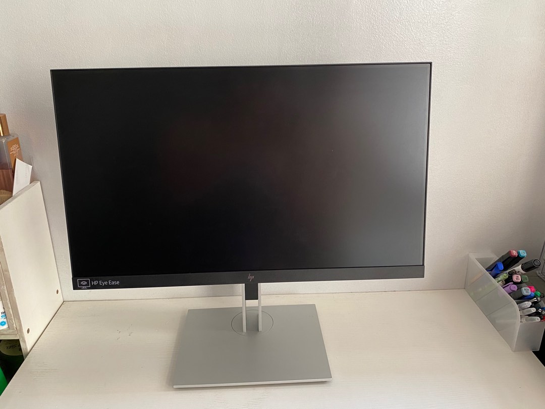 HP E23 G4 Monitor, Computers & Tech, Desktops on Carousell