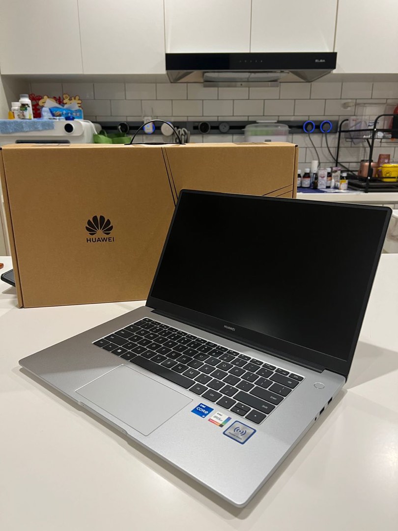 Huawei D15, Computers & Tech, Laptops & Notebooks on Carousell