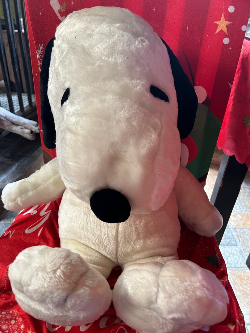 Jumbo Snoopy Plush, Hobbies & Toys, Toys & Games on Carousell