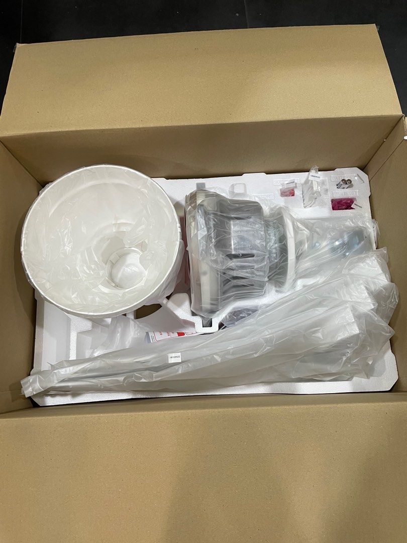 KDK Ceiling Fan E48HP white, Furniture & Home Living, Lighting & Fans ...