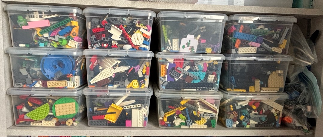 Lego bricks box random, Hobbies & Toys, Toys & Games on Carousell