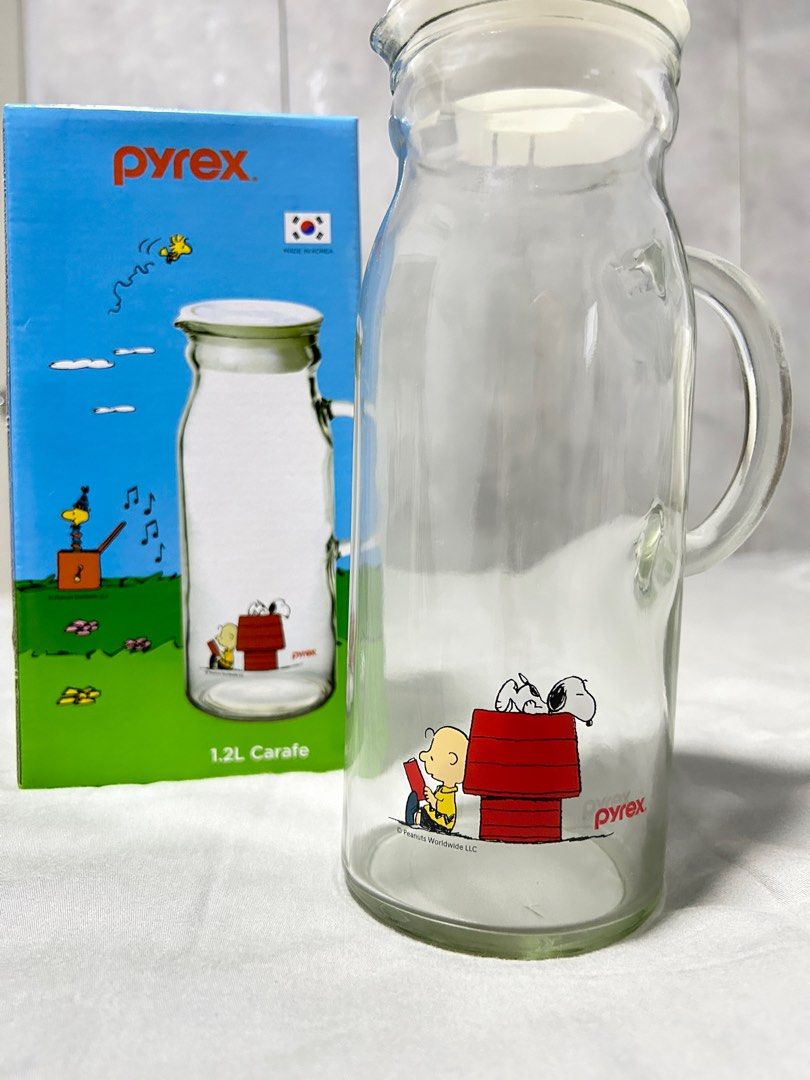 [Limited Edition] Pyrex x Peanuts 1.2L Glass Carafe, Furniture & Home ...