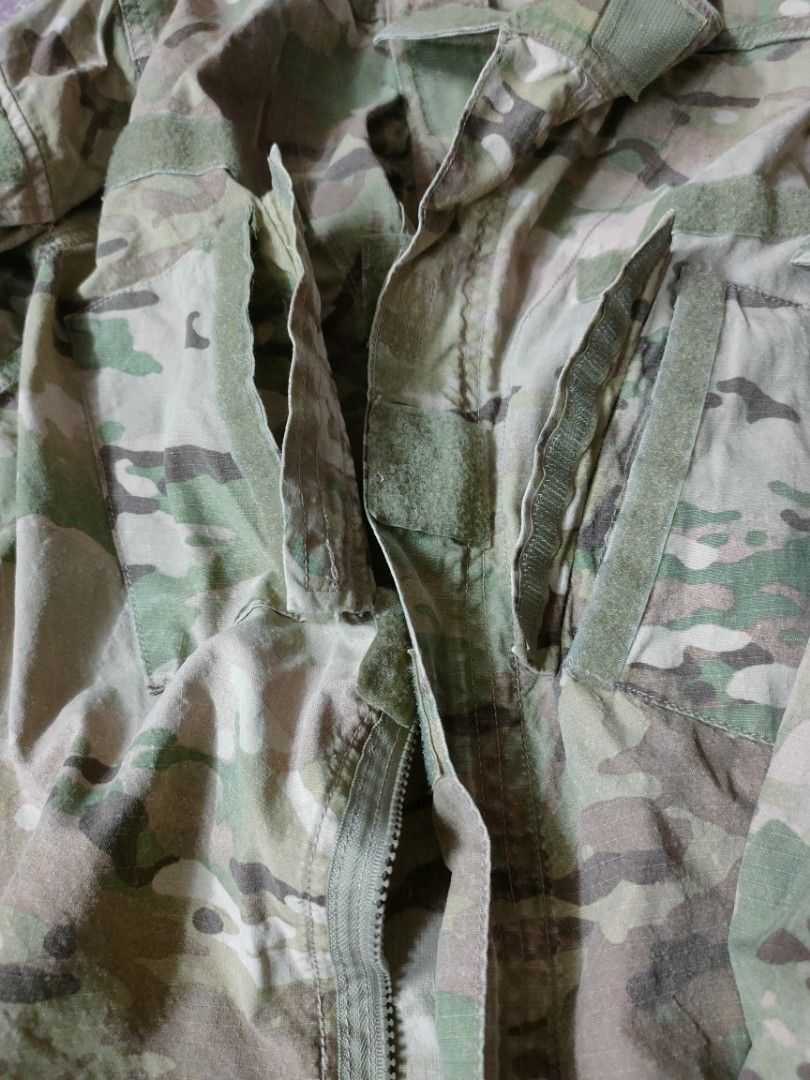 Multicam Uniform, Men's Fashion, Coats, Jackets and Outerwear on Carousell