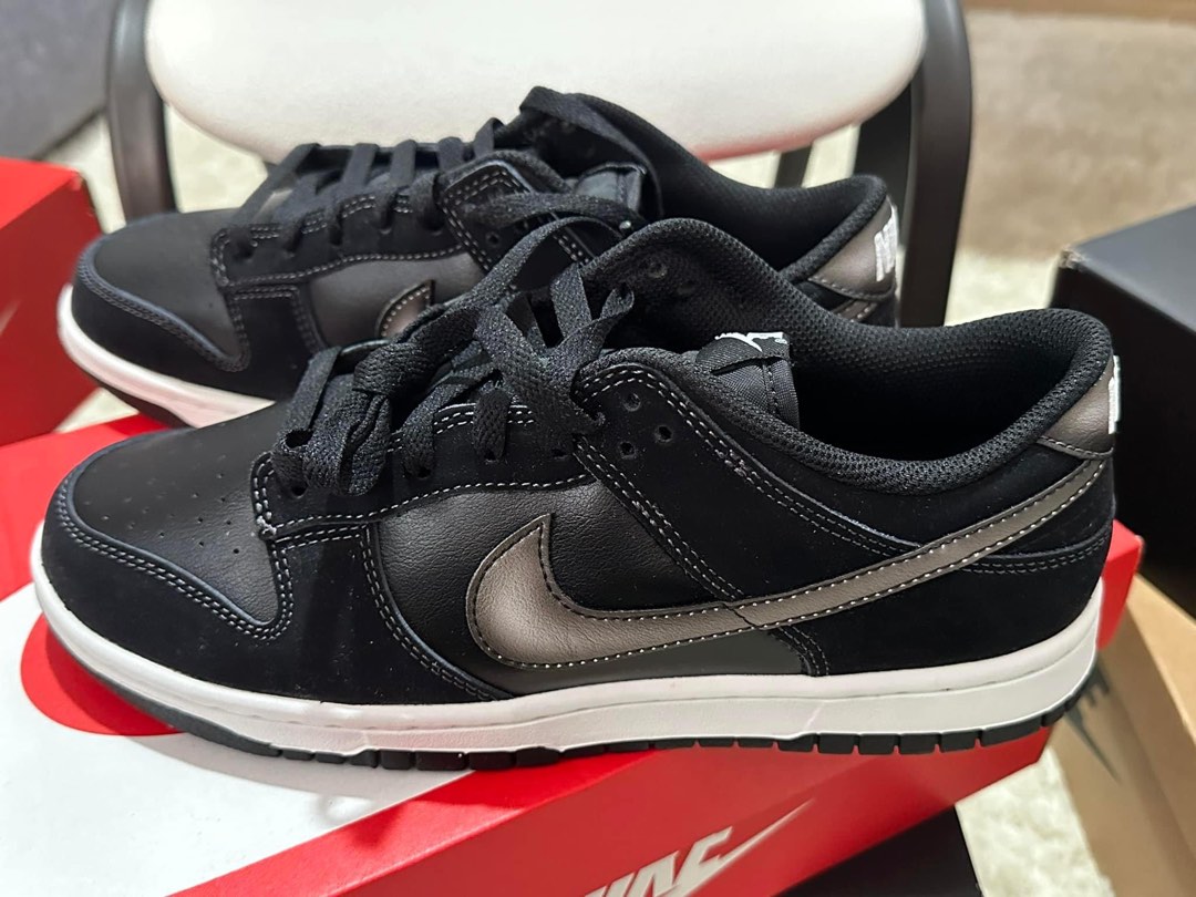 Nike dunk low retro nas, Men's Fashion, Footwear, Sneakers on Carousell