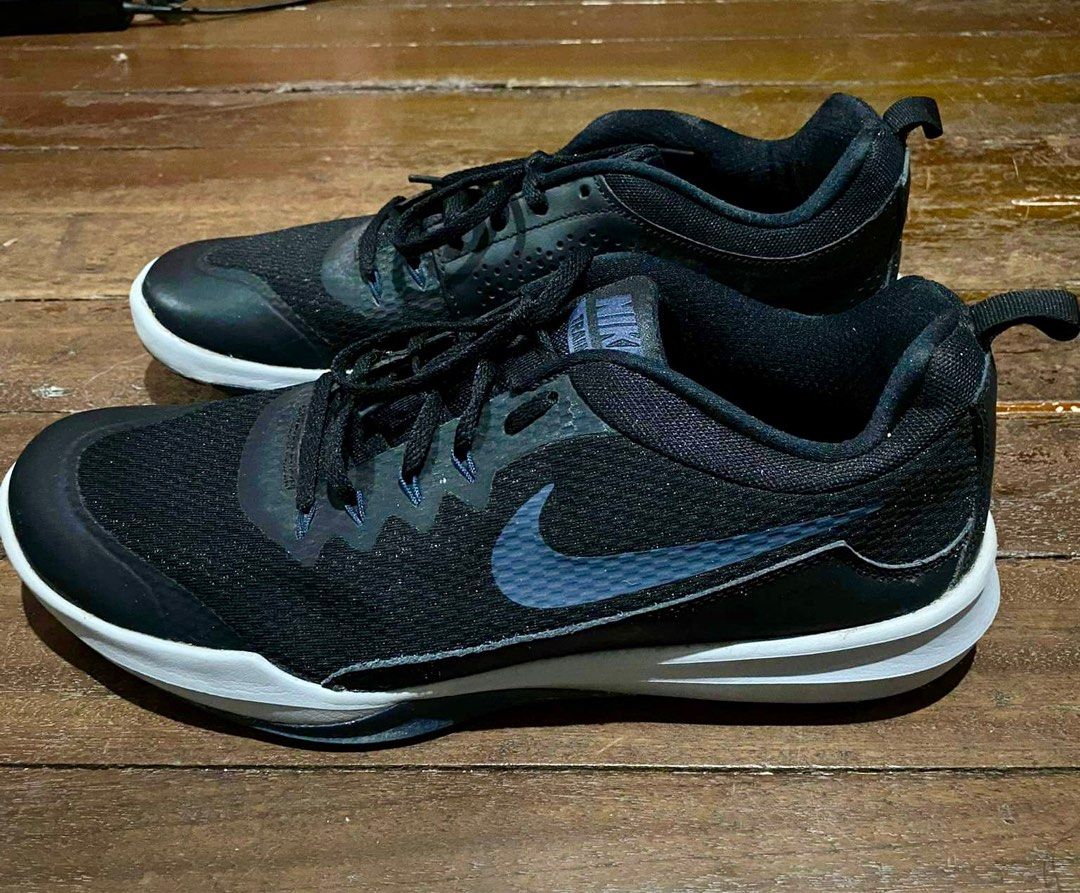 Nike Training Shoes, Men's Fashion, Footwear, Sneakers on Carousell