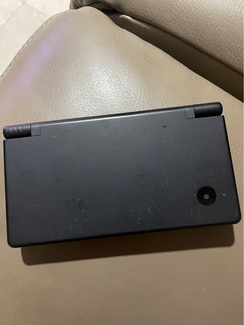Nintendo DSi, Video Gaming, Video Game Consoles, Nintendo on Carousell